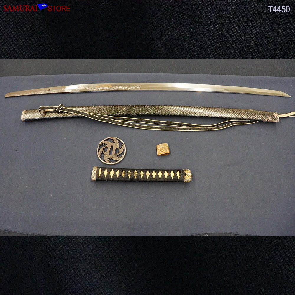 T4450 Katana Sword Tadatsuna Dragon Engravings w/ Antique Ornate ...
