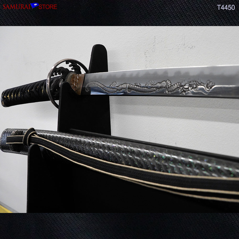 T4450 Katana Sword Tadatsuna Dragon Engravings w/ Antique Ornate ...